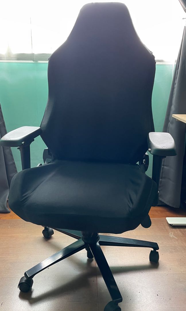 Secret lab Omega 2018 Ash, Furniture & Home Living, Furniture, Chairs ...