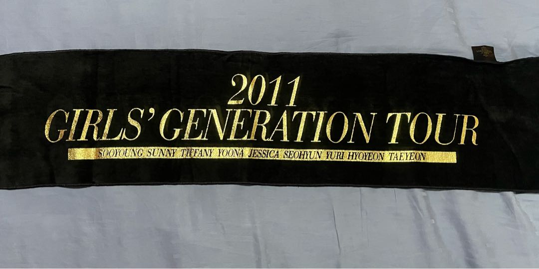 SNSD girls generation cloth banner, Hobbies & Toys, Memorabilia ...