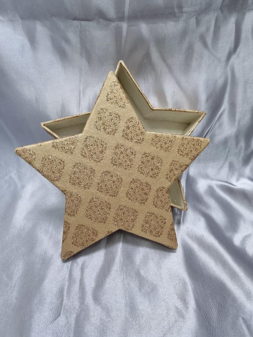 Star shaped gift boxes, Hobbies & Toys, Stationery & Craft, Occasions ...