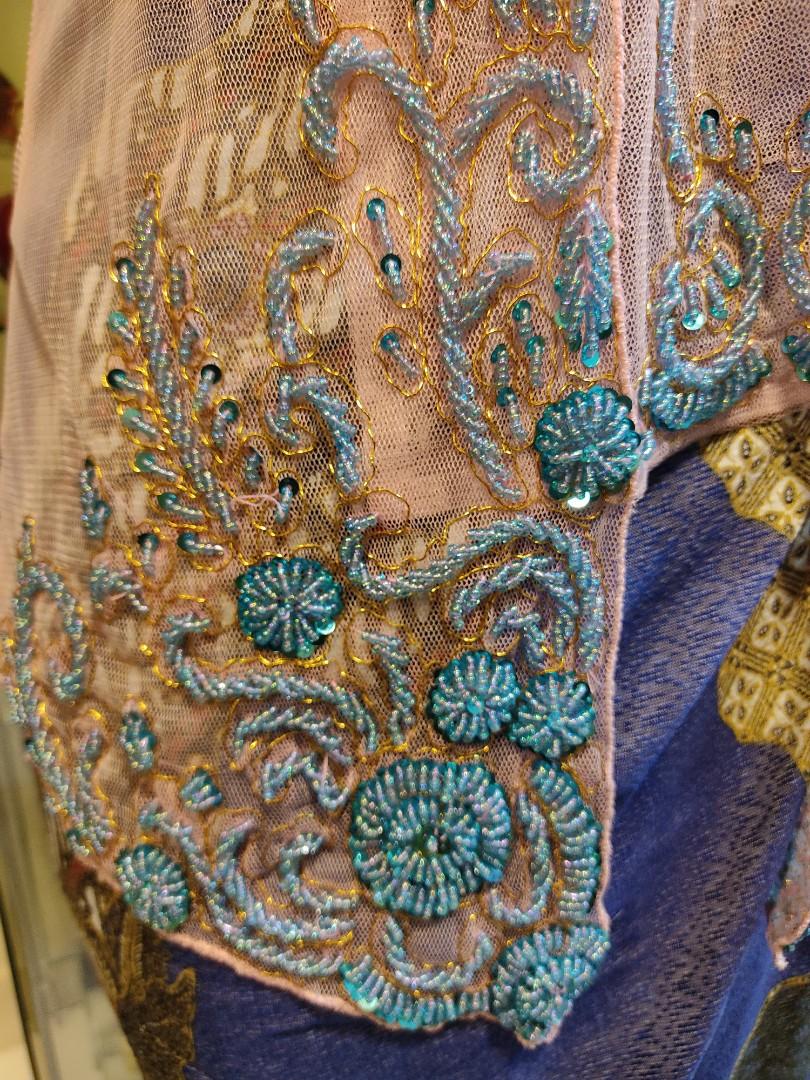 Str Kebaya Lace dan Pario with Holder, Women's Fashion, Muslimah ...