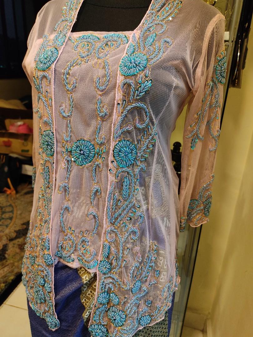 Str Kebaya Lace dan Pario with Holder, Women's Fashion, Muslimah ...
