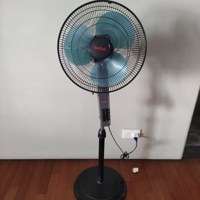 TEFAL VF4110 ESSENTIAL STAND FAN, Furniture & Home Living, Lighting ...