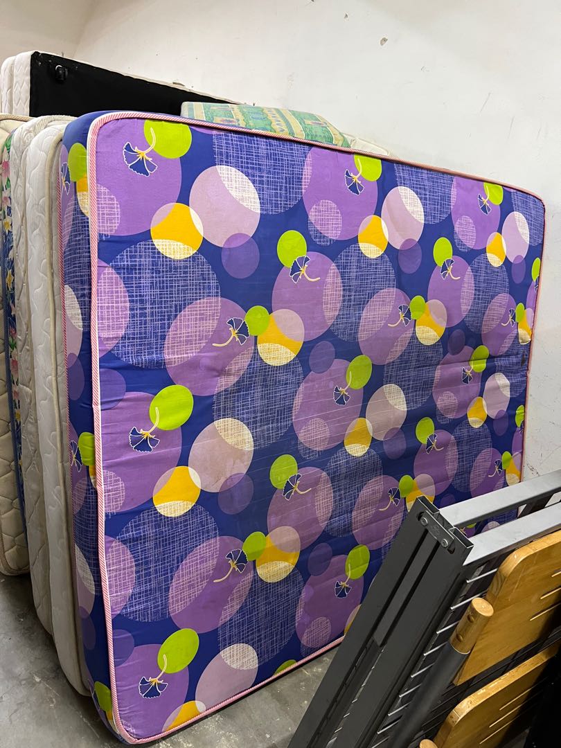 tilam queen span, Furniture & Home Living, Furniture, Bed Frames ...