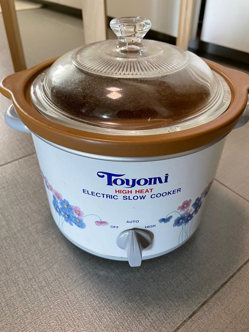Toyomi slow cooker, TV & Home Appliances, Kitchen Appliances, Cookers ...