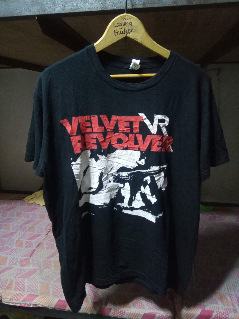 2004 Velvet Revolver Rock Band Shirt, Men's Fashion, Tops & Sets ...