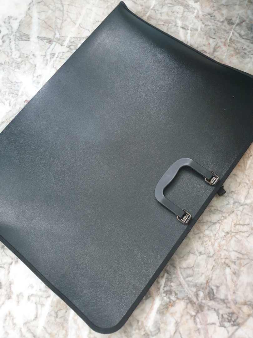 A2 Portfolio Bag, Hobbies & Toys, Stationery & Craft, Craft Supplies ...