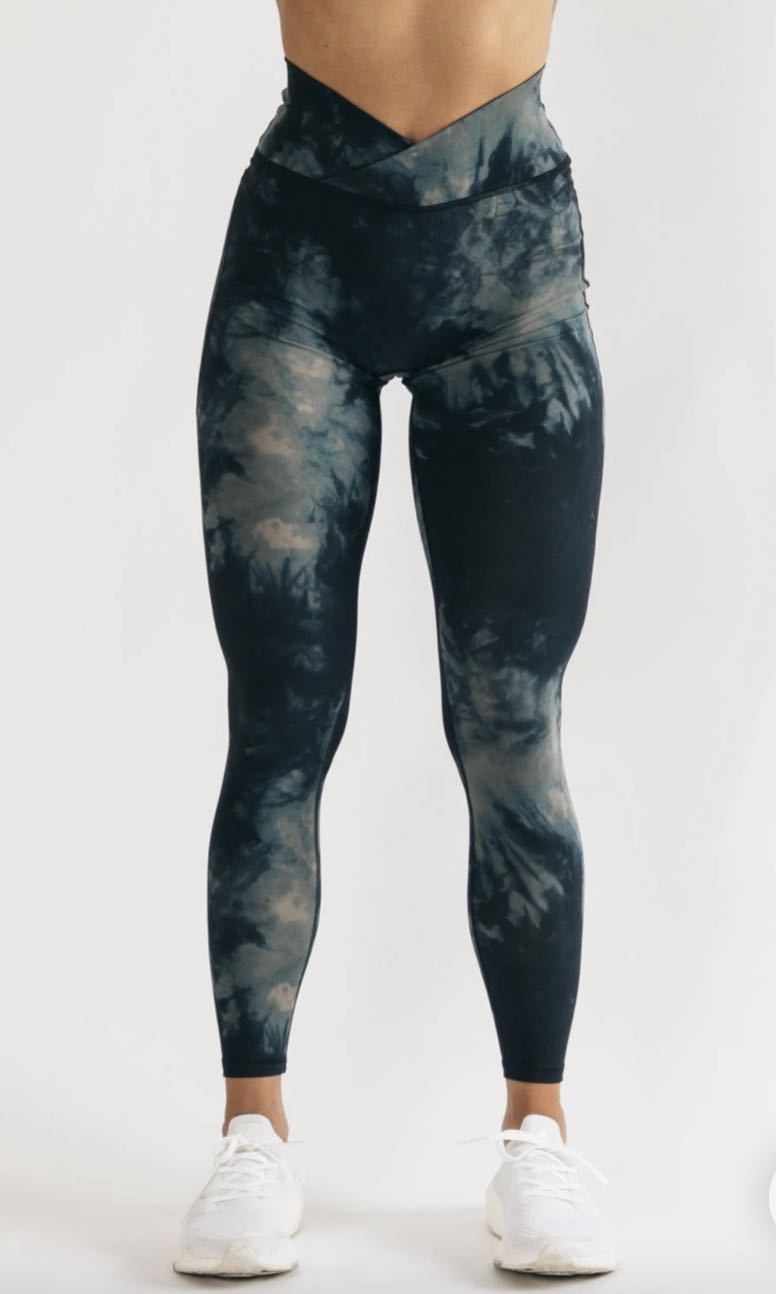 Alphalete Surface Power Leggings