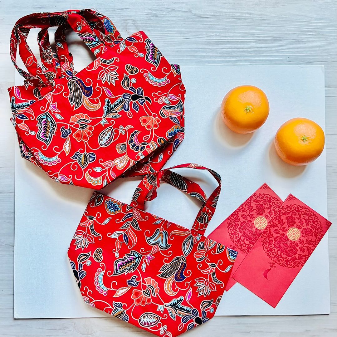 Batik CNY Mandarin Orange Bag Handmade in Singapore, Women's Fashion ...