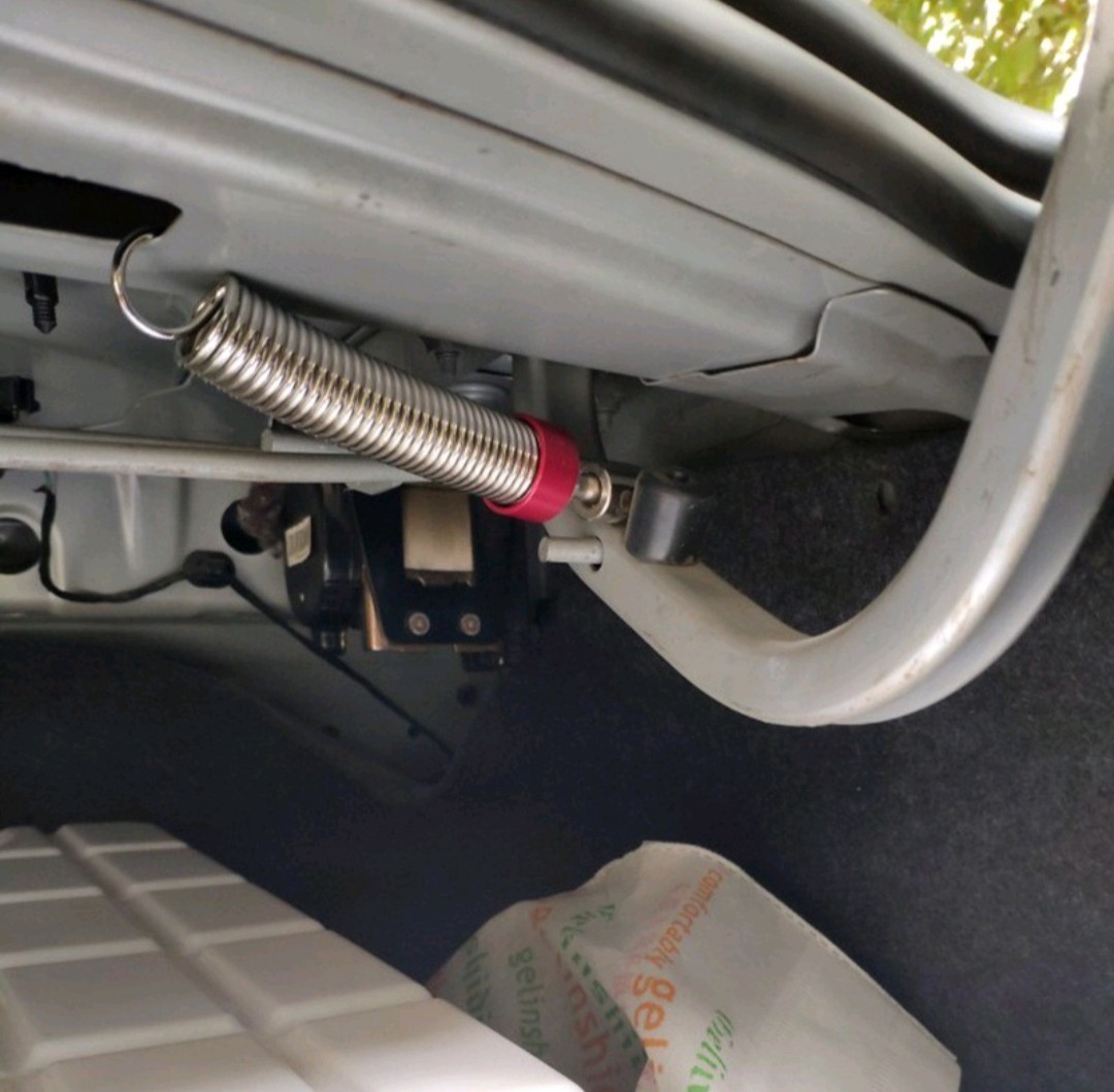 Car boot spring, Car Accessories, Accessories on Carousell