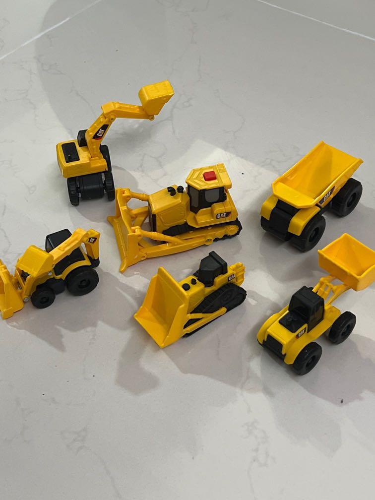CAT Caterpillar Construction Vehicle Set, Hobbies & Toys, Toys & Games ...