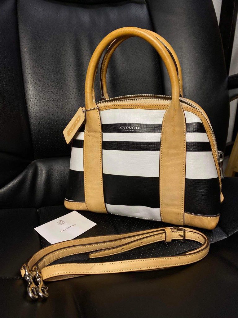 Coach alma original, Women's Fashion, Bags & Wallets, Cross-body Bags ...