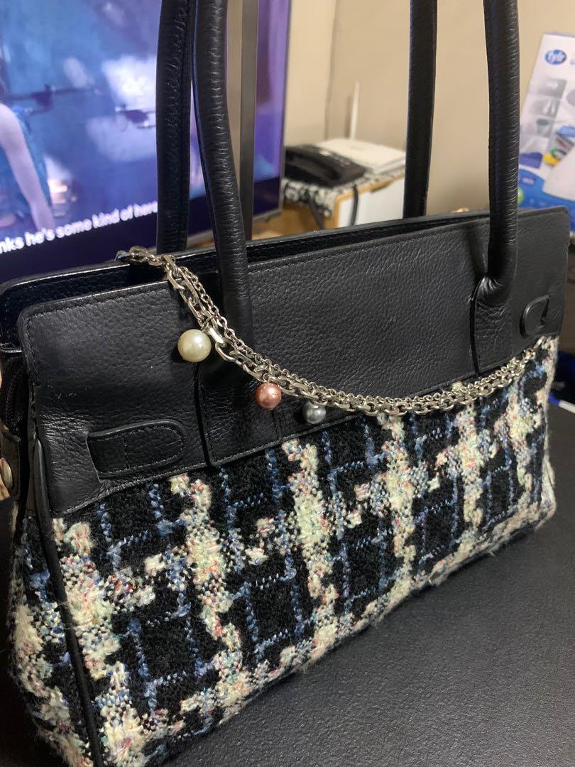 Countess Mara, Women's Fashion, Bags & Wallets, Tote Bags on Carousell