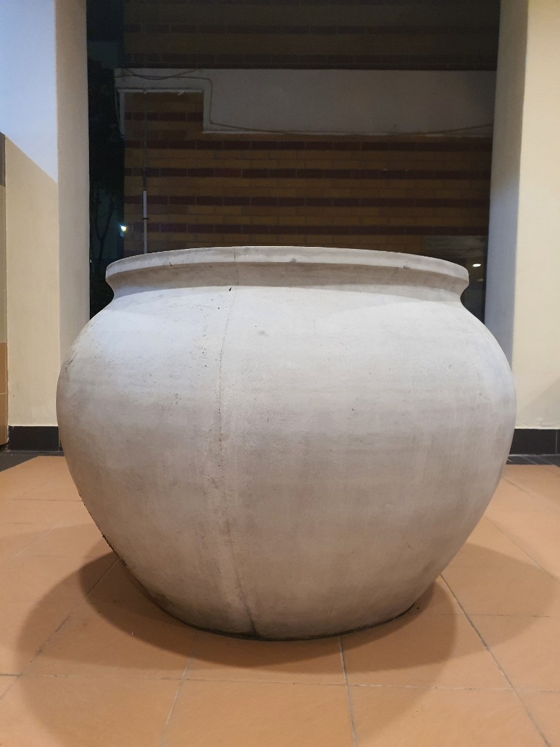 Giant pot, Furniture & Home Living, Furniture, Other Home Furniture on ...