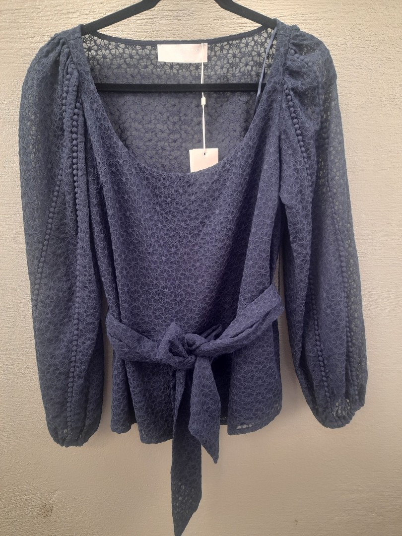 Keepsake navy trouble top, Women's Fashion, Tops, Longsleeves on Carousell