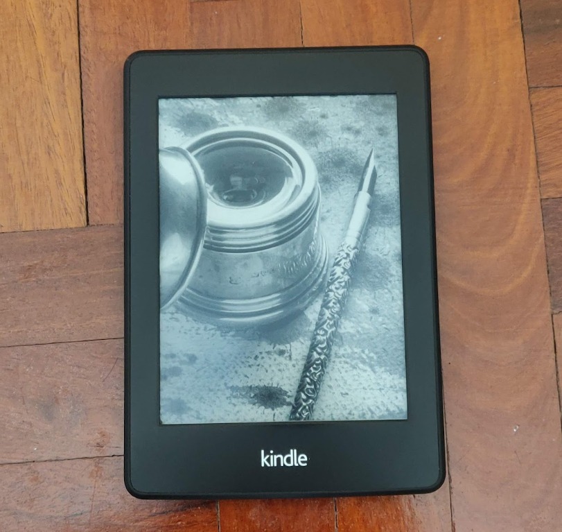 Kindle Paperwhite (6th Generation) 2GB, Mobile Phones & Gadgets, E ...