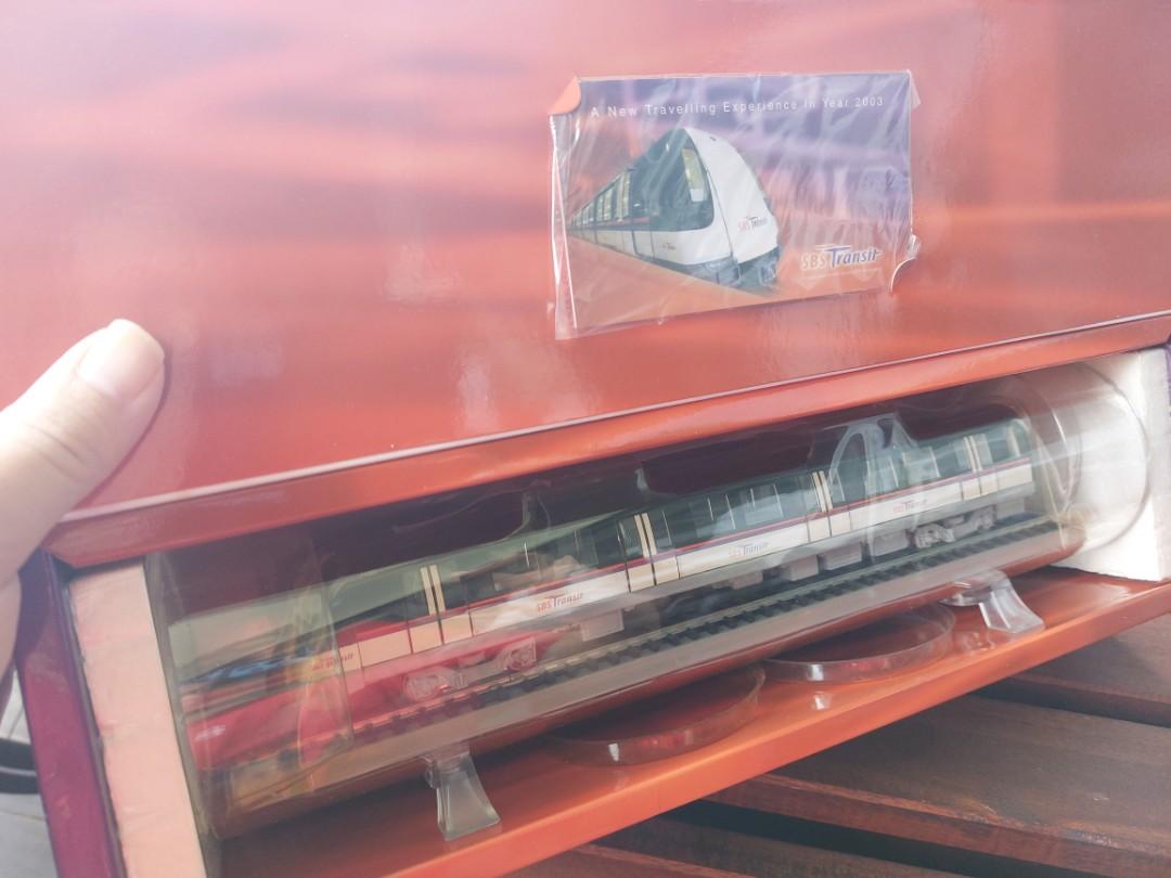 NEL MRT train model, Hobbies & Toys, Memorabilia & Collectibles ...