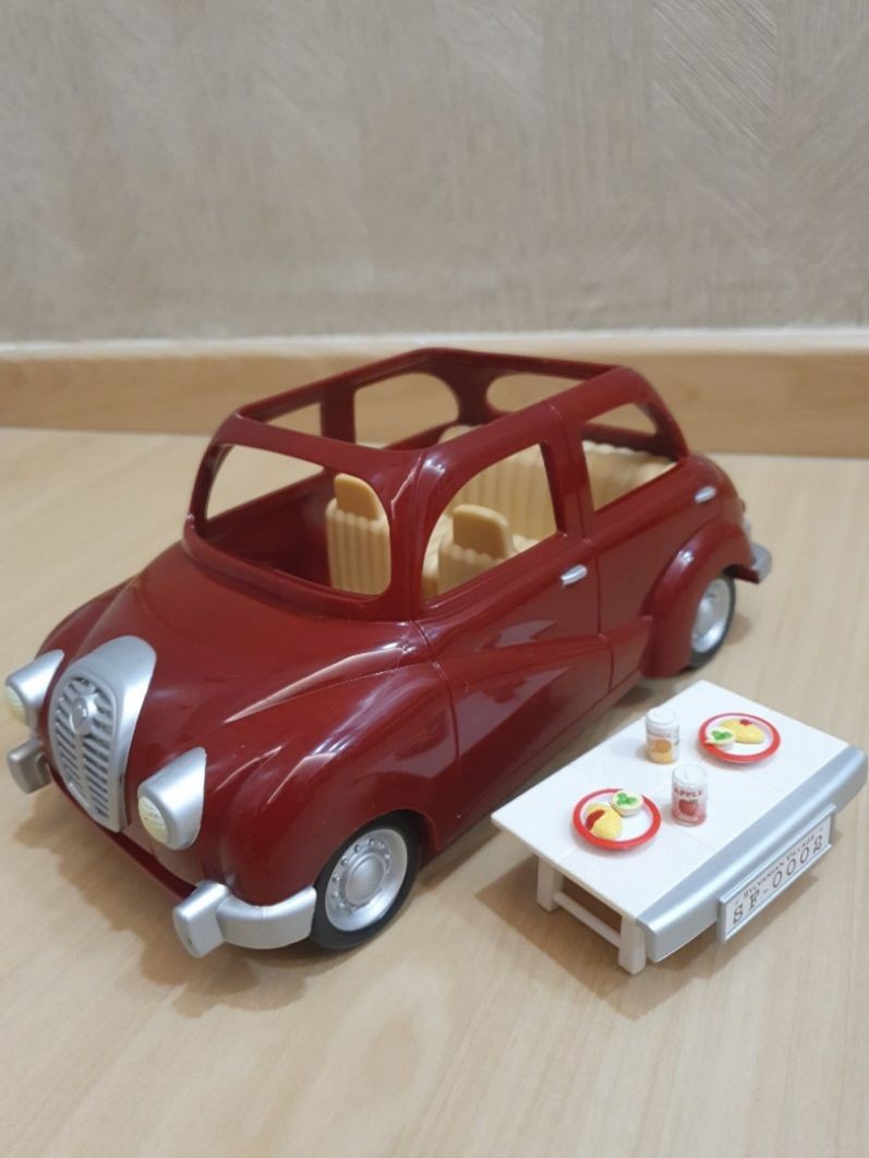 Red Saloon Car with Picnic Table Sylvanian Families Cherry Cruiser Doll ...