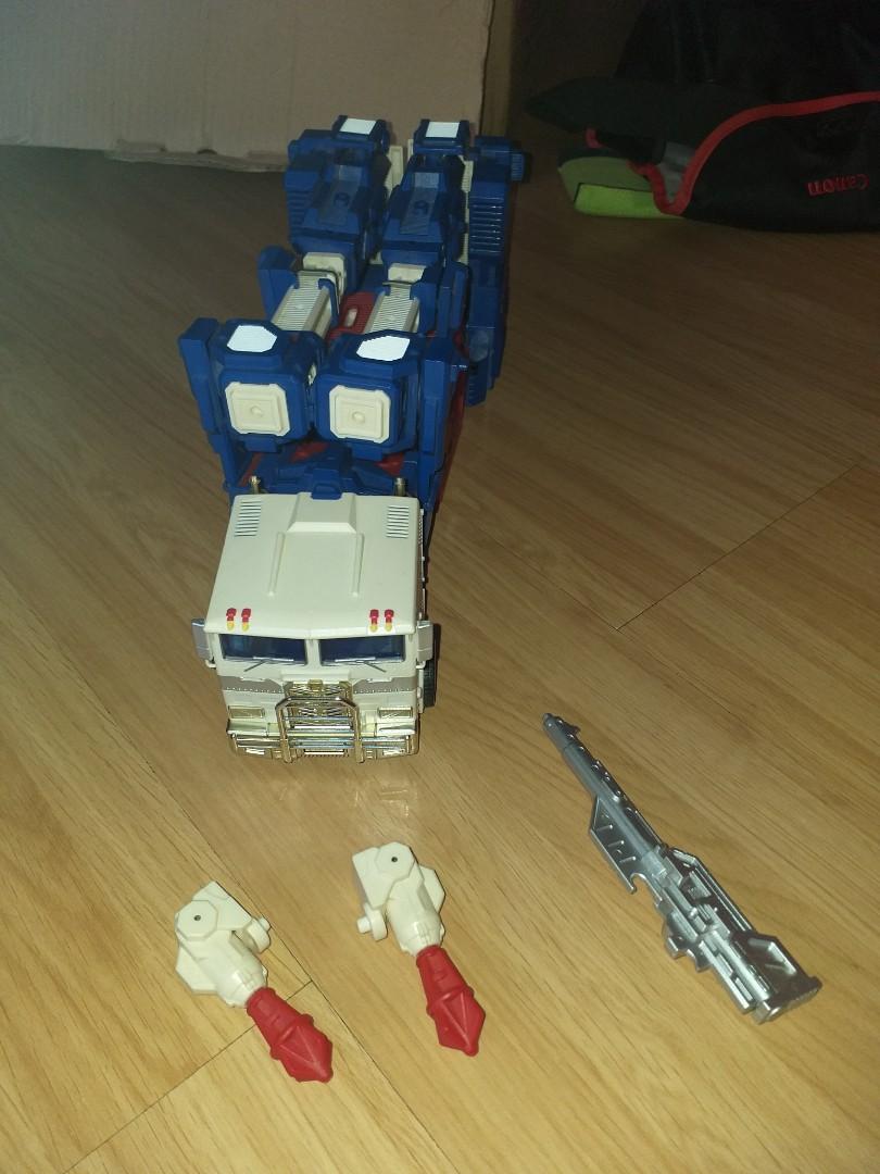 Transformers, Hobbies & Toys, Toys & Games on Carousell