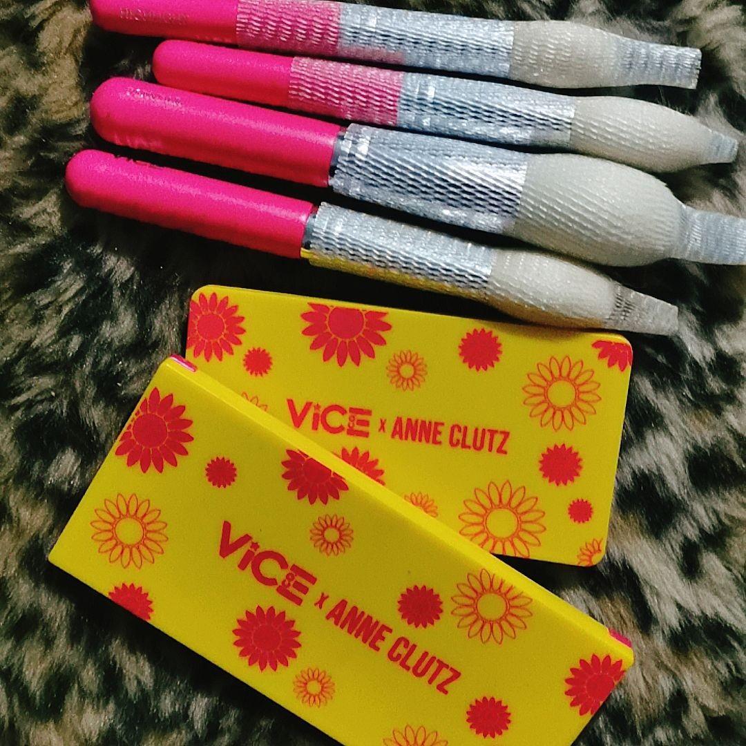 Vice Cosmetics brushes x Anne Clutz Eyeshadow and Face Palette, Beauty ...