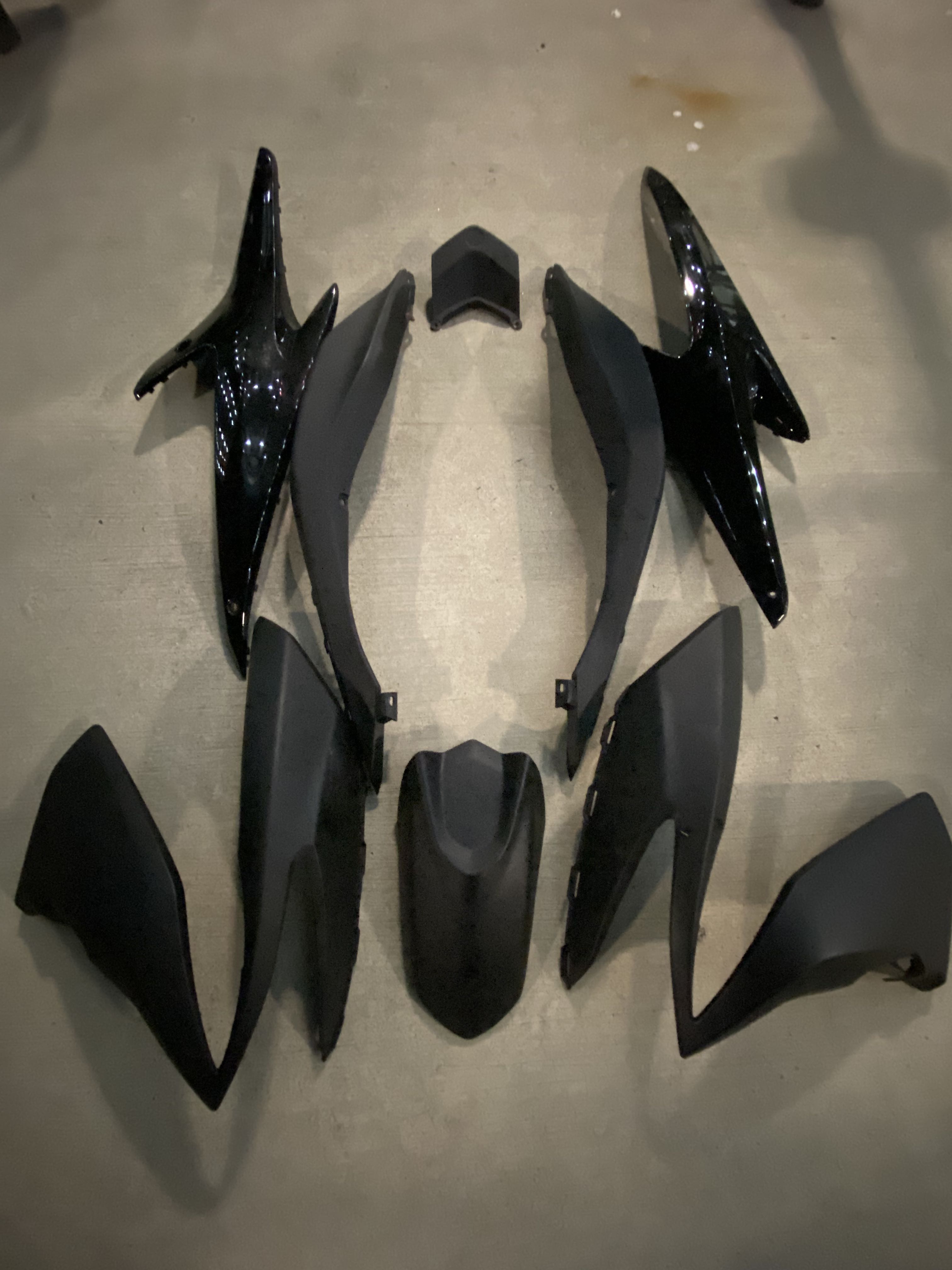 Aerox coverset, Motorcycles, Motorcycle Apparel on Carousell