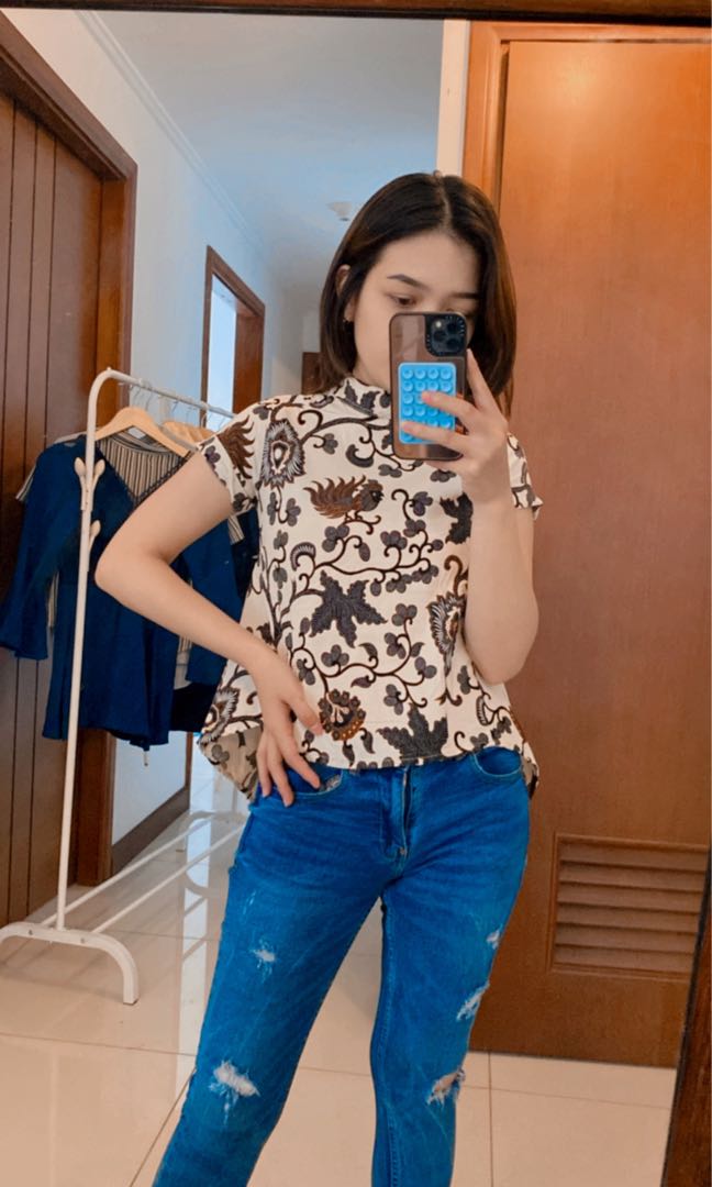 Batik Cream - Perumperindo.co.id