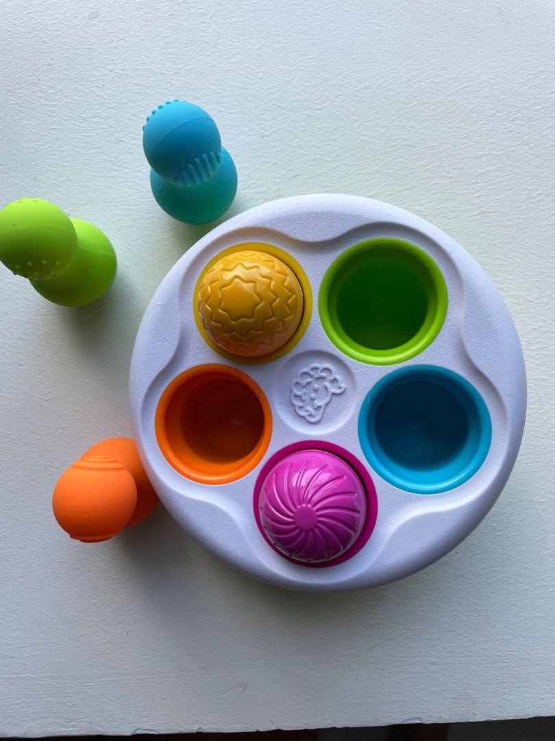FatBrain Spinny Pins, Hobbies & Toys, Toys & Games on Carousell
