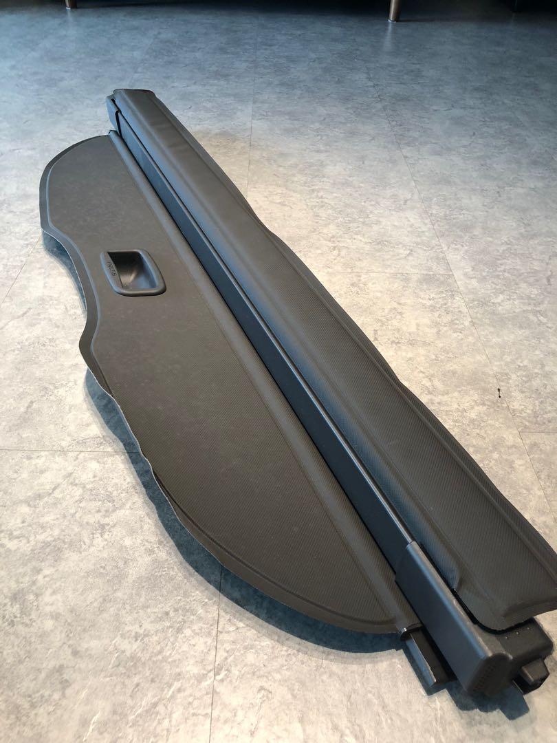 Ford Focus wagon retractable boot cover, Car Accessories, Accessories ...