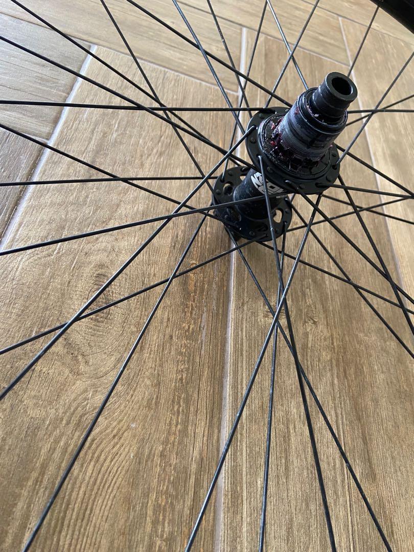 Koozer 390 Hubs with Duroc 35 rims (29er), Sports Equipment, Bicycles ...