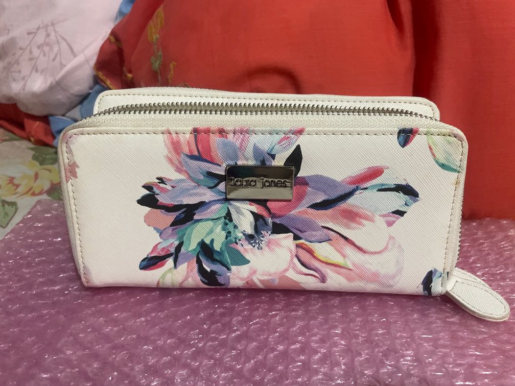 Laura Jones Wallet, Women's Fashion, Bags & Wallets, Wallets & Card ...