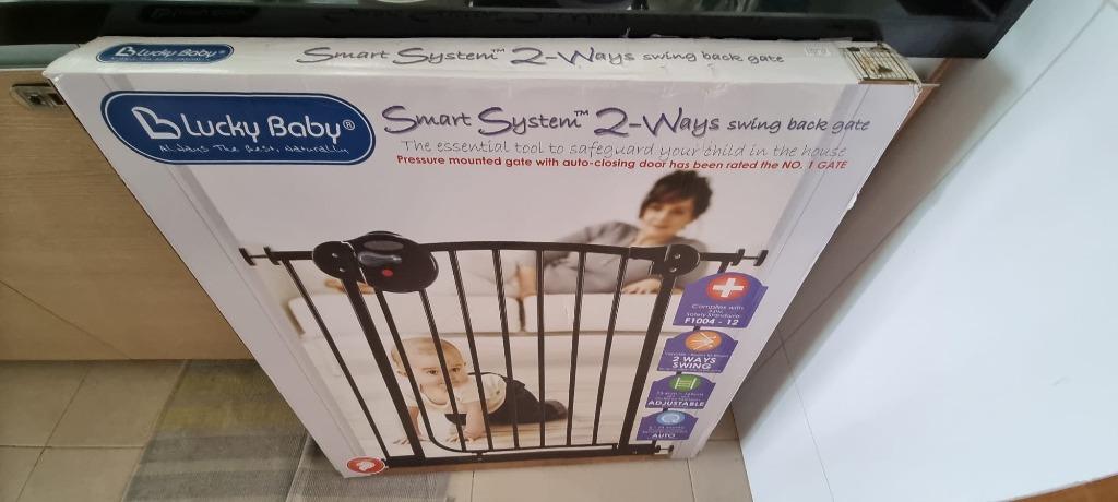 LUCKY BABY - Black safety gate (from MotherCare), Babies & Kids, Baby ...