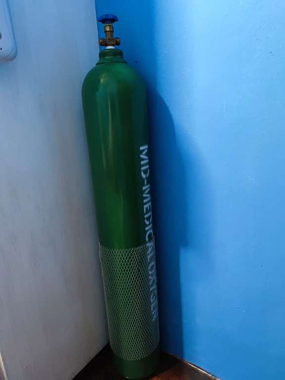 Oxygen Tank (50 Lbs), Health & Nutrition, Medical Supplies & Tools on ...