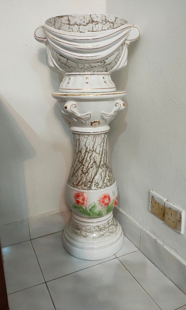 Pasu Antik, Furniture & Home Living, Home Decor, Vases & Decorative ...