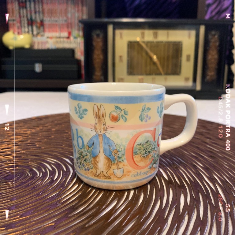 PETER RABBIT™ Made jn England © Frederick Warne & Co 1997 Wedgwood ...