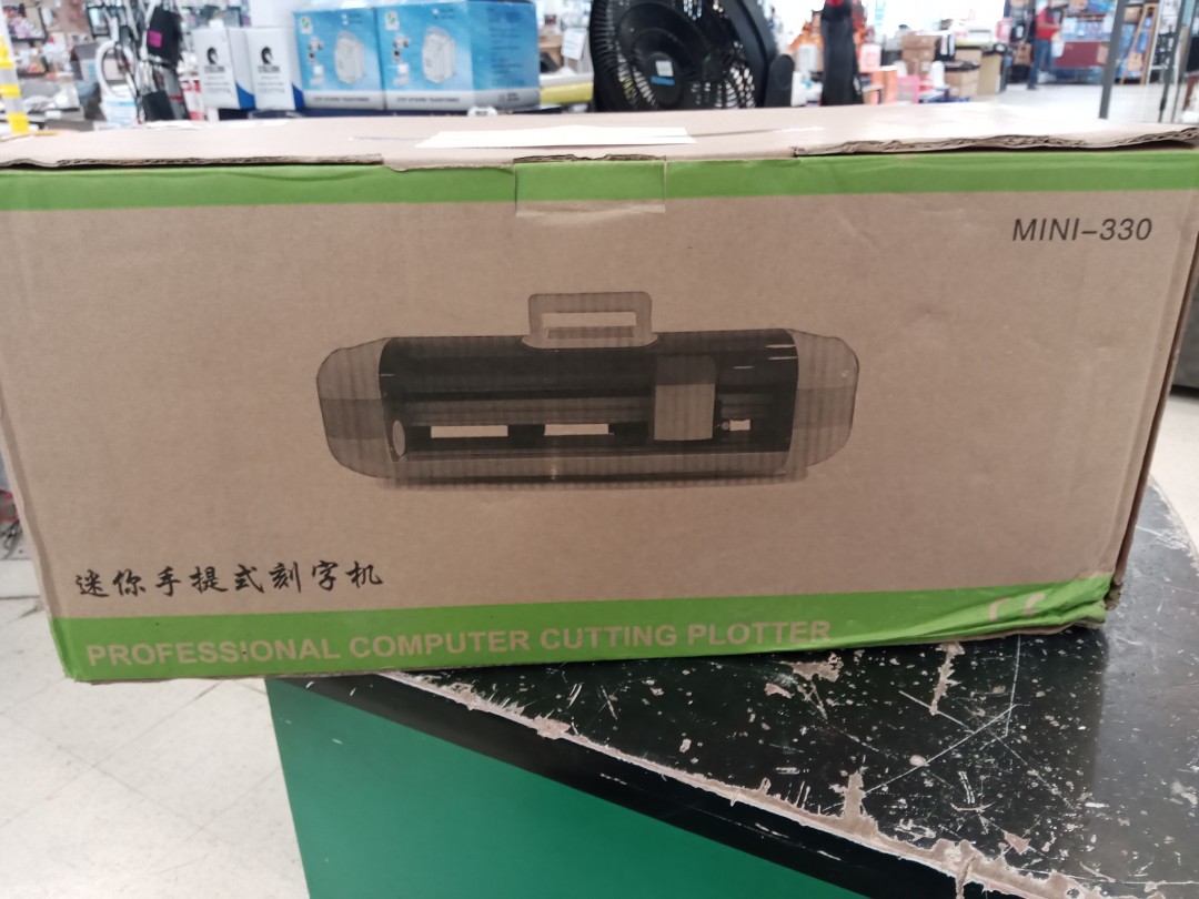 Professional computer cutting plotter, Computers & Tech, Office ...