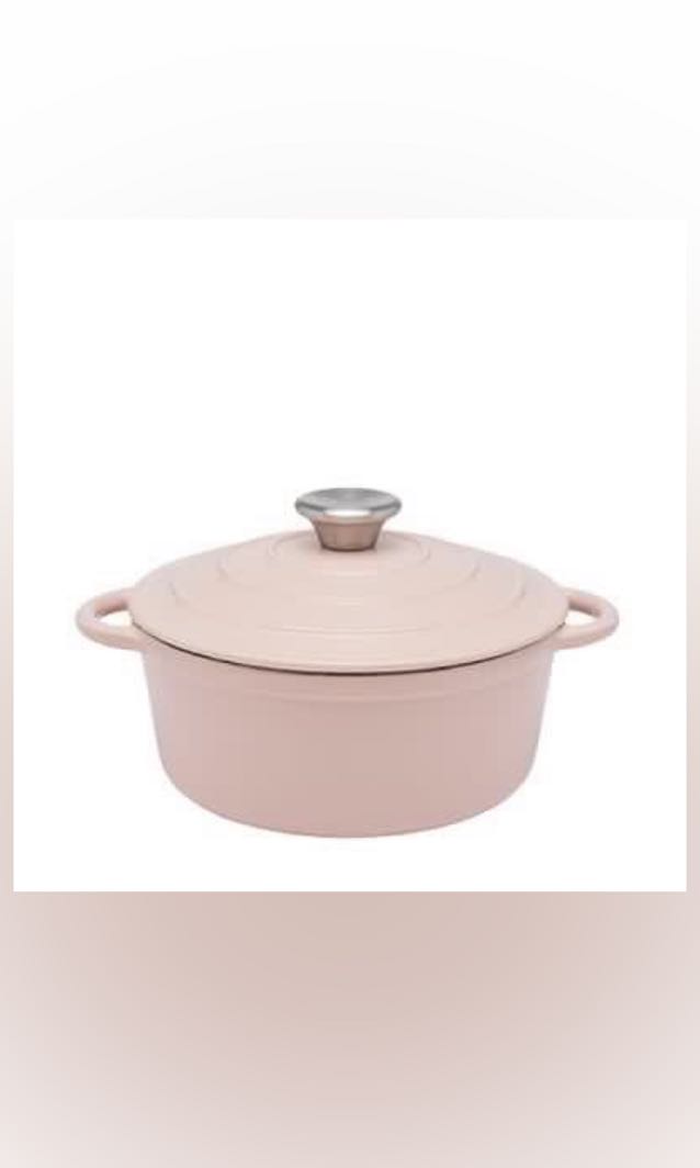 Pyrex 2.5l Cast Iron Pot, Furniture & Home Living, Kitchenware ...