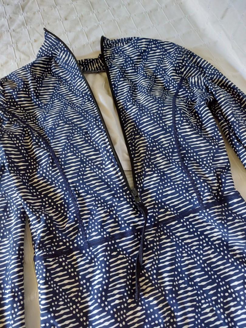 Rash Guard One Piece, Women's Fashion, Swimwear, Rash guard on Carousell