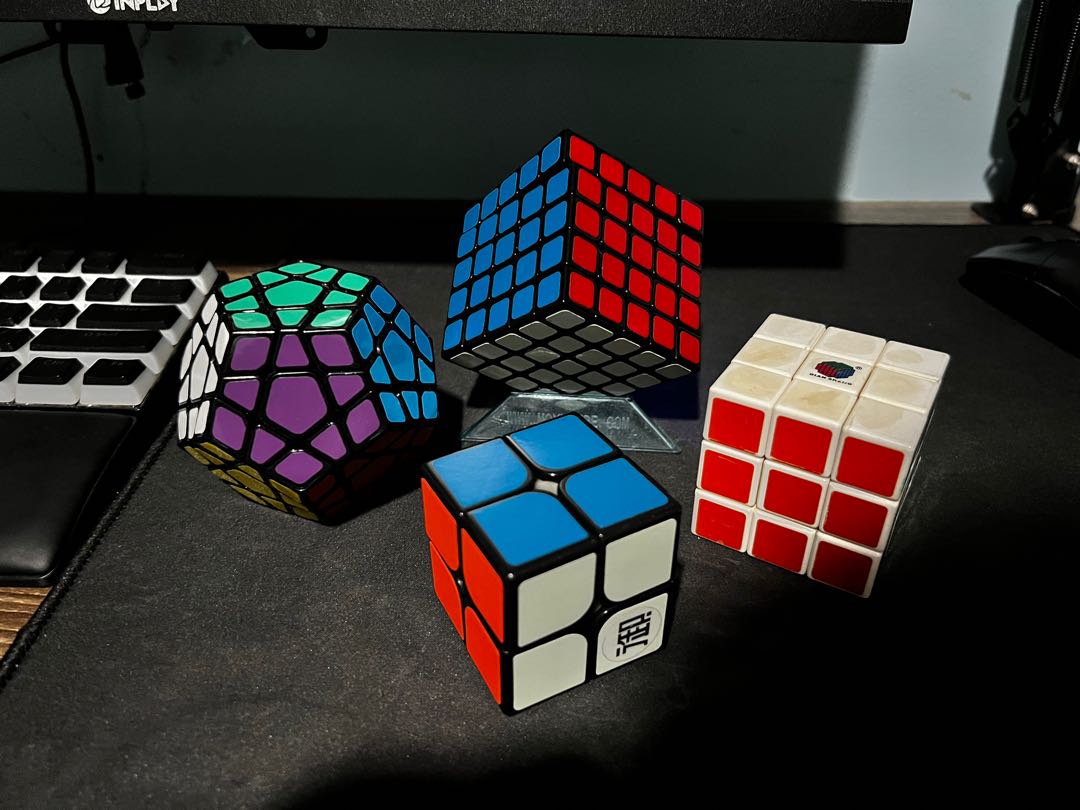 Rubik’s Cube bundle, Hobbies & Toys, Toys & Games on Carousell