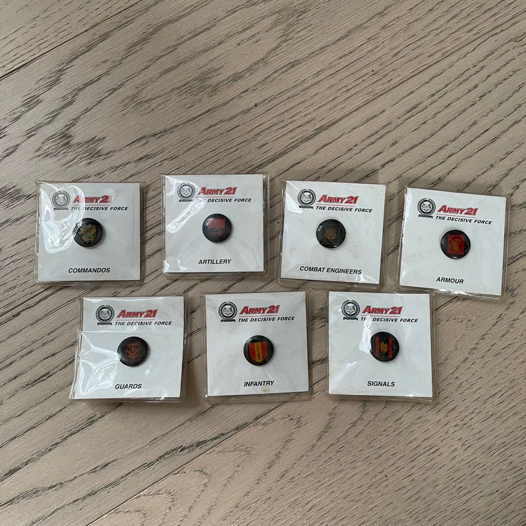 SAF Army Formation Collar Pins, Hobbies & Toys, Memorabilia ...