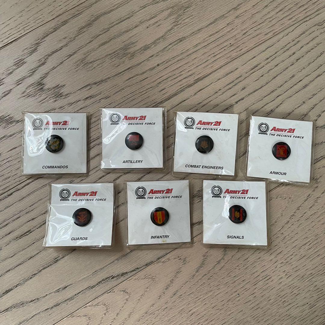 SAF Army Formation Collar Pins, Hobbies & Toys, Memorabilia ...