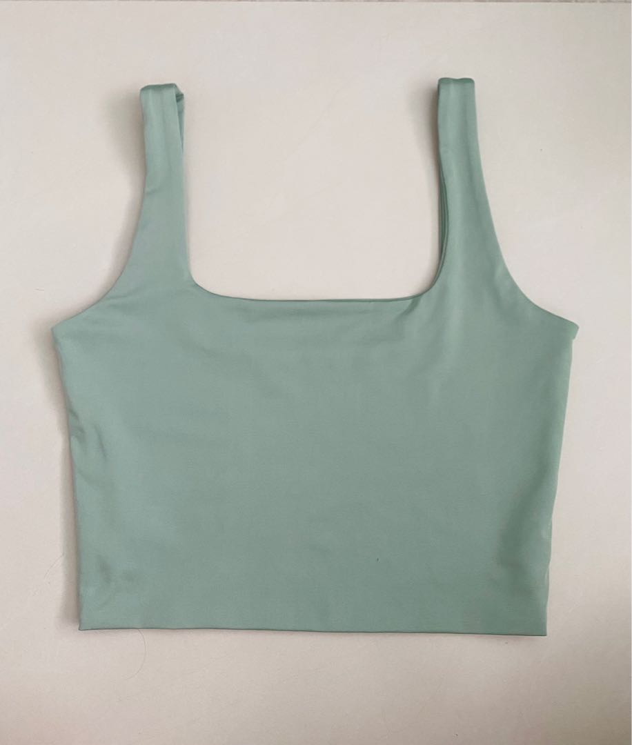 sage green square neck crop top, Women's Fashion, Tops, Sleeveless on ...