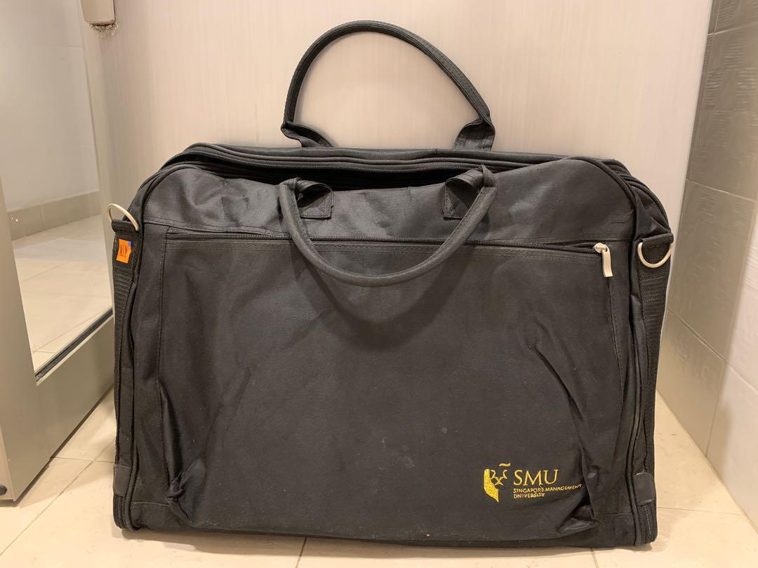 SMU Accounting Graduation Gown, Women's Fashion, Coats, Jackets and ...