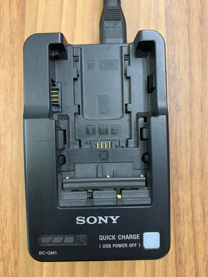 SONY - BC-QM1 Battery Charger, Photography, Photography Accessories ...