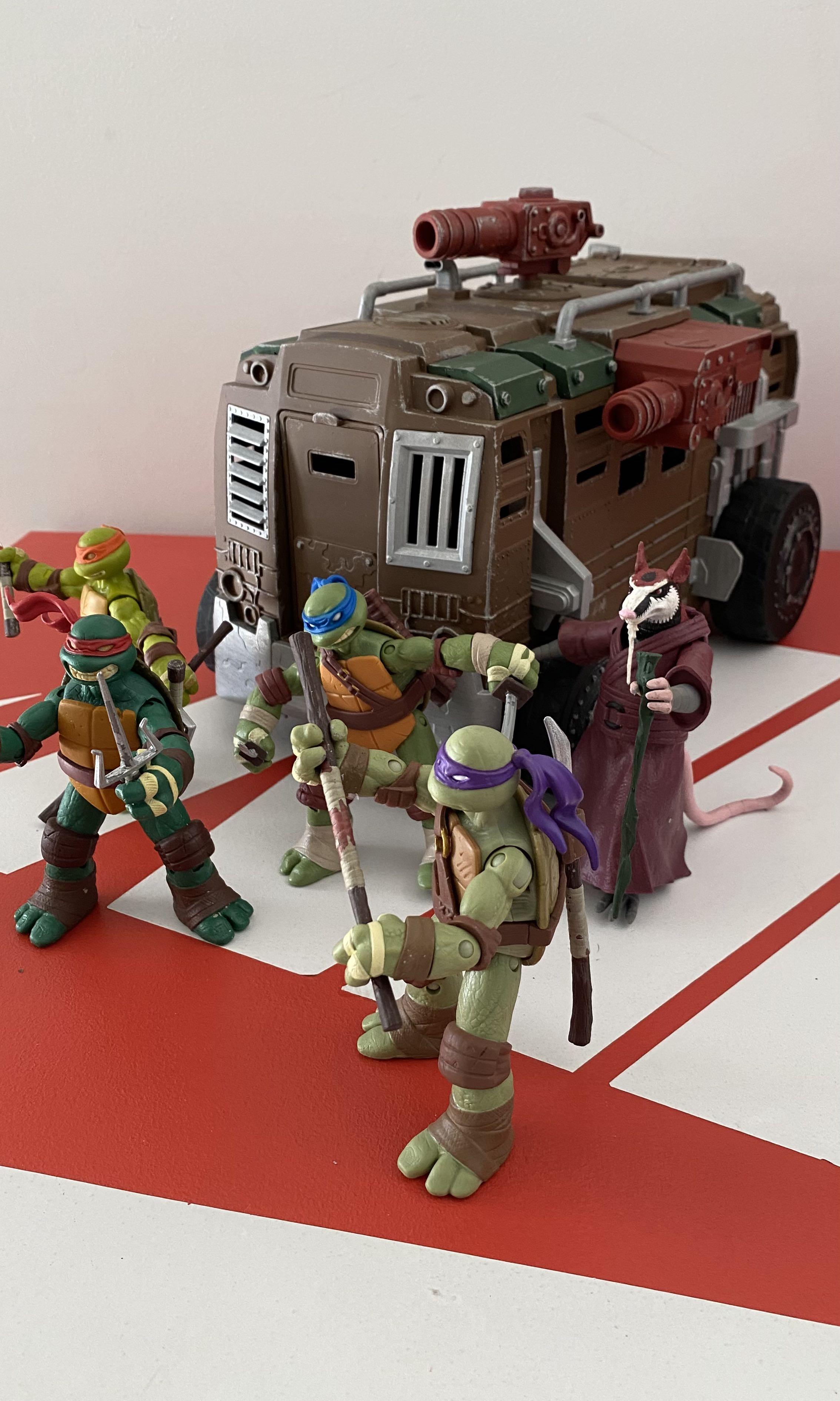 TMNT Ninja Turtles Figures + Vehicle (Custom Painted Party Wagon ...