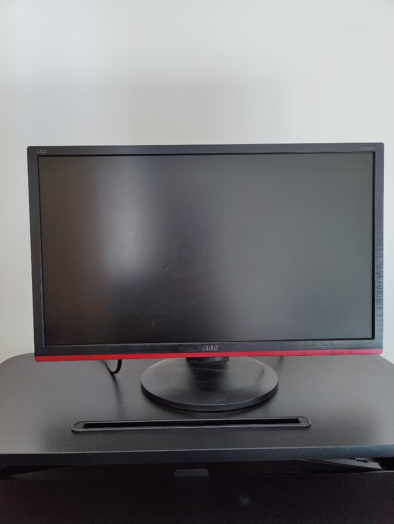 Adjustable height 24" monitor, Computers & Tech, Desktops on Carousell