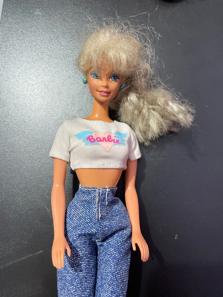 Barbie 1990s doll, Hobbies & Toys, Toys & Games on Carousell
