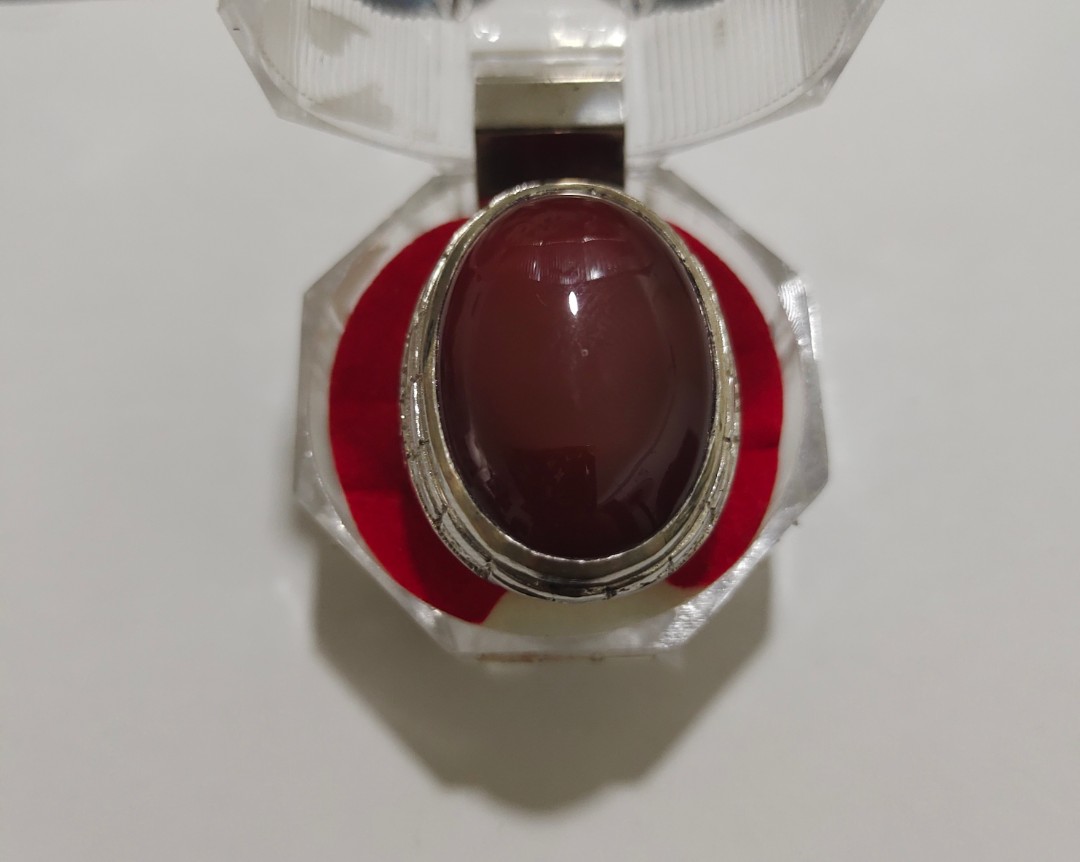 Batu yaman, Men's Fashion, Watches & Accessories, Jewelry on Carousell