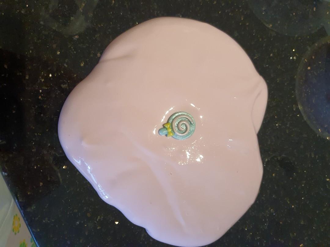 Bubble gum stretch slime, Hobbies & Toys, Toys & Games on Carousell