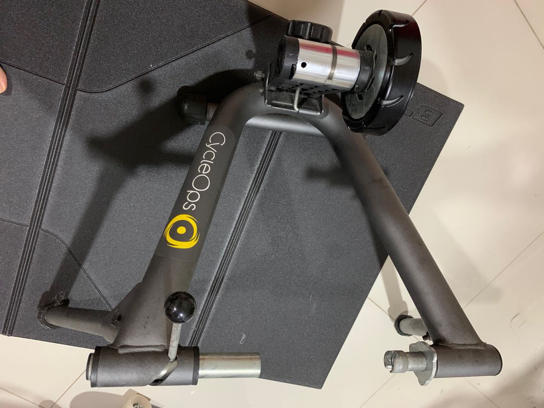 CycleOps magnetic indoor trainer, Sports Equipment, Bicycles & Parts ...