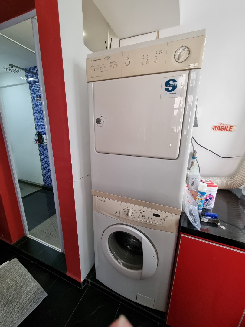 Electrolux washing machine and dryer bundle, TV & Home Appliances ...