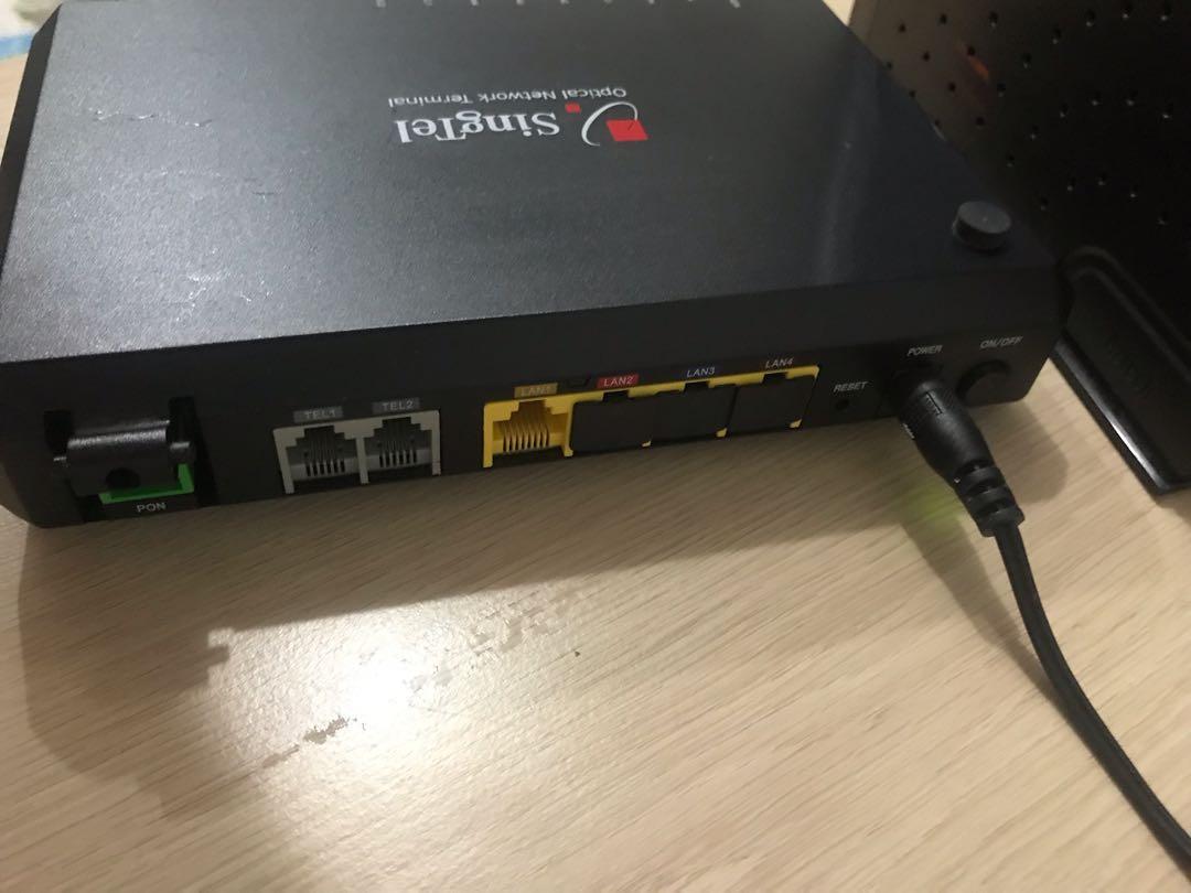 Free Singtel Modem and Router set A (fibre optic), Computers & Tech ...